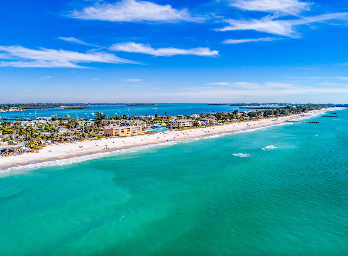 Anna Maria Island Trolley | Anna Maria Island Beach Rentals